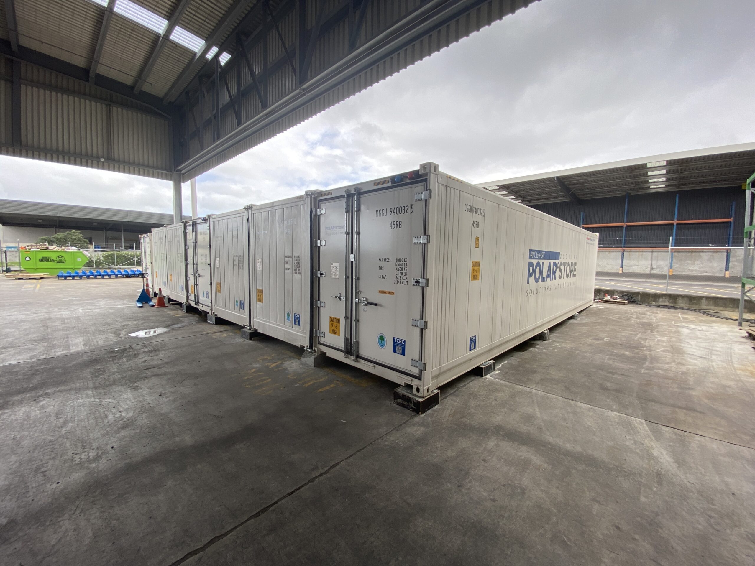 Choosing the Right Blast Freezer Container - A DawsonGroup Guide